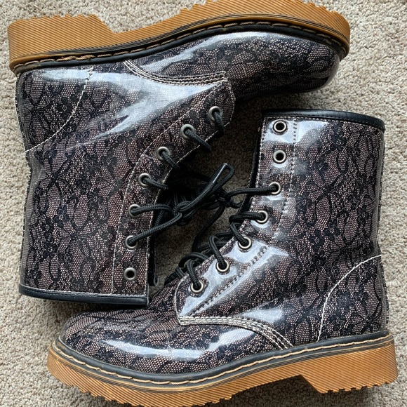 Rasolli | Shoes | Rasolli Lace Combat Boots | Poshmark